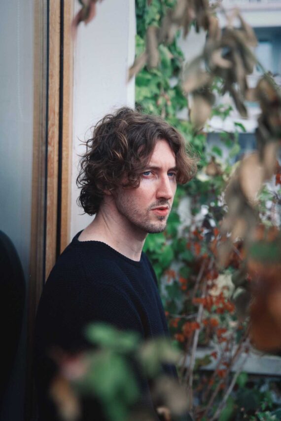 Interview: Dean Lewis Returns With a Heartbreaking Hit Song and an ...