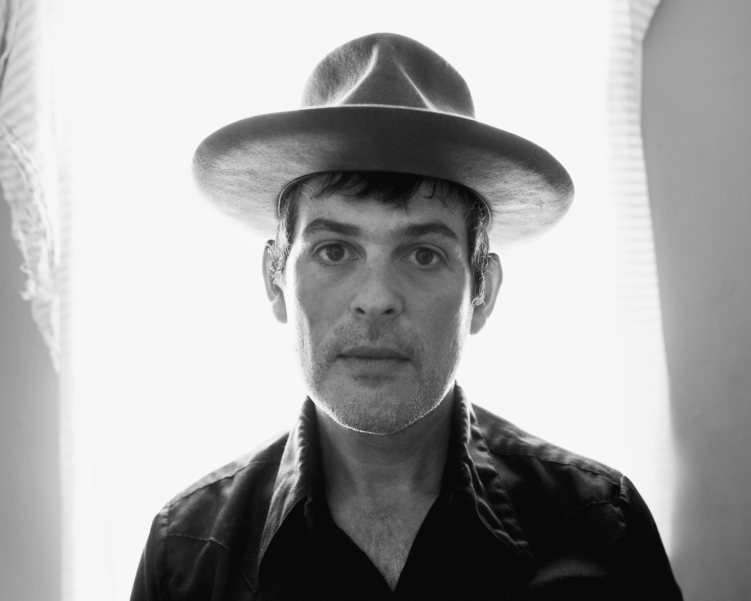 Interview: Gregory Alan Isakov and the Quiet Warmth of 'Appaloosa Bones ...