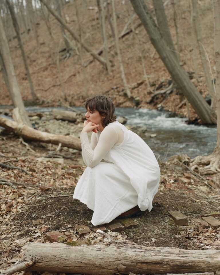 The Warm Glow of Eliza Elliott's Vulnerable & Visceral "Live in My ...