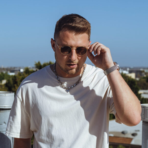 A Conversation with Noizu, A Spicy Hot EDM Producer from England ...