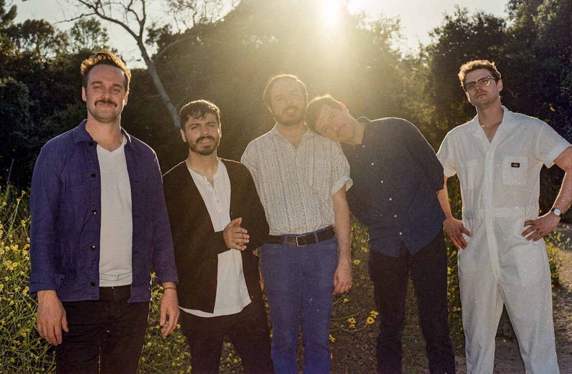 Premiere: supergloom's Fever Dream "Glass Ajar" Is a Cathartic Release ...