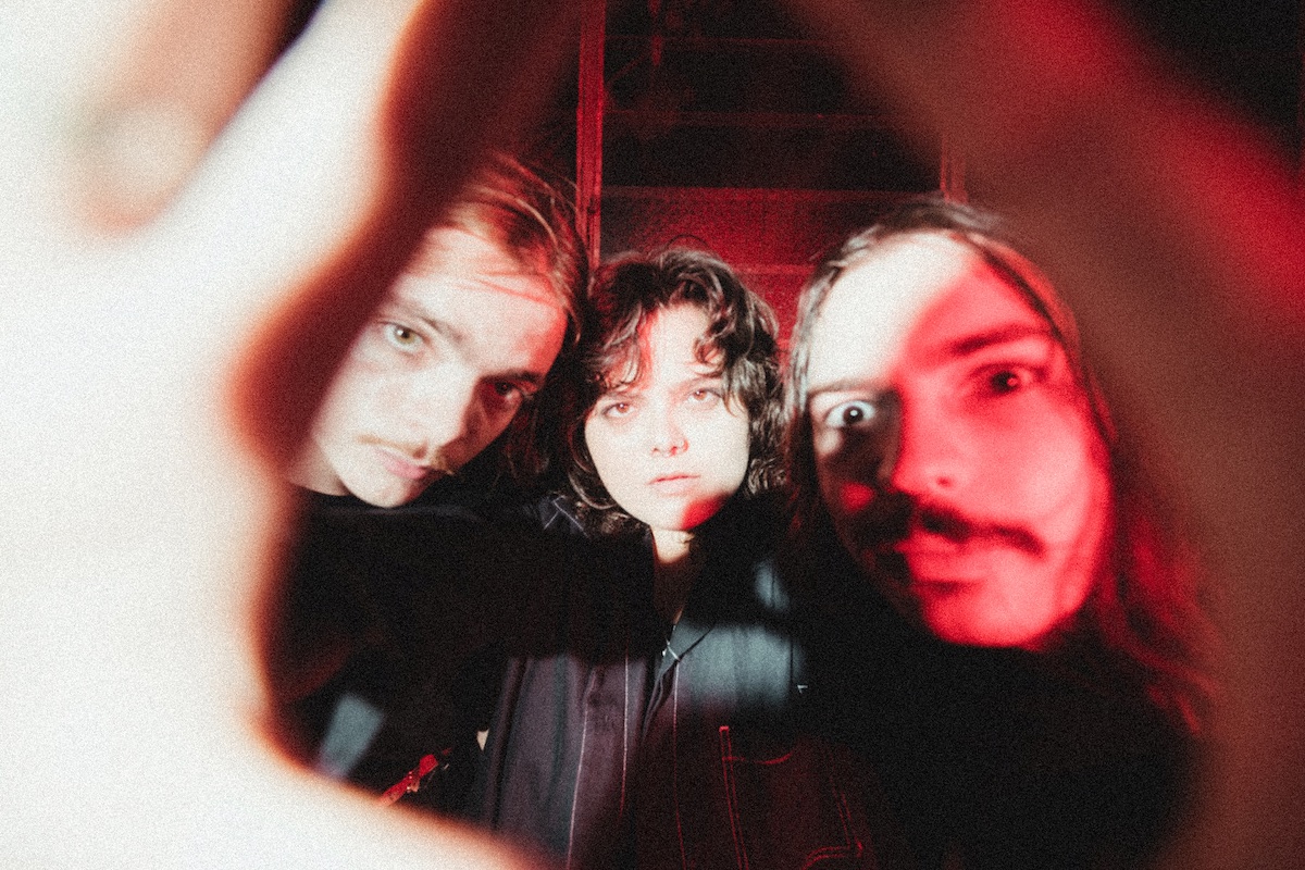 Premiere: The Dandys Erupt in "Gums," a Liberating Indie Rock Fever ...