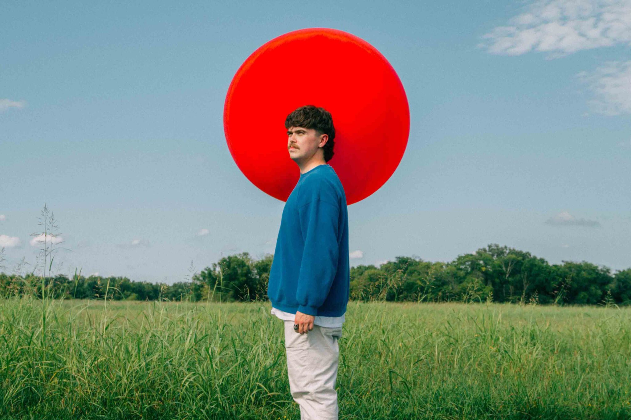 Zach Bryan Bares It All in Emotional Single, “Pink Skies” - Atwood Magazine