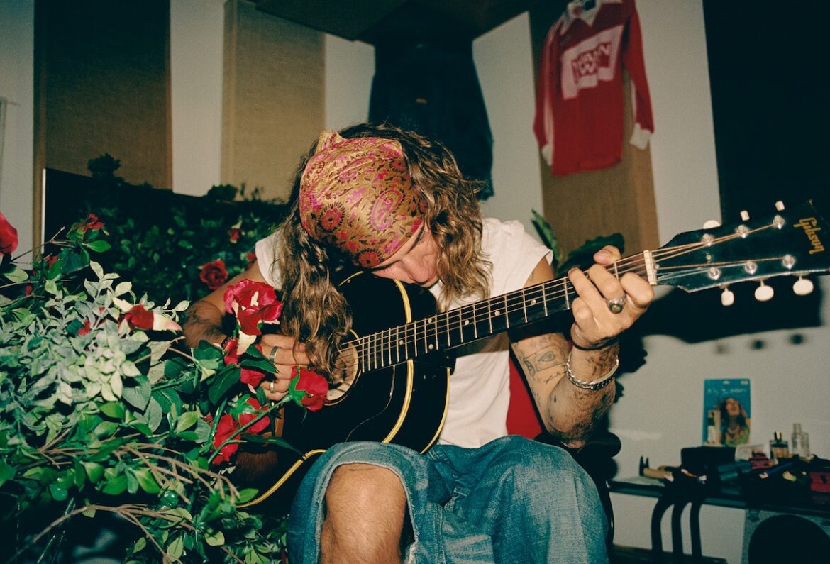 Kid Bloom's 'Shaky Knees' Is the Soundtrack to a Never-Ending Summer ...