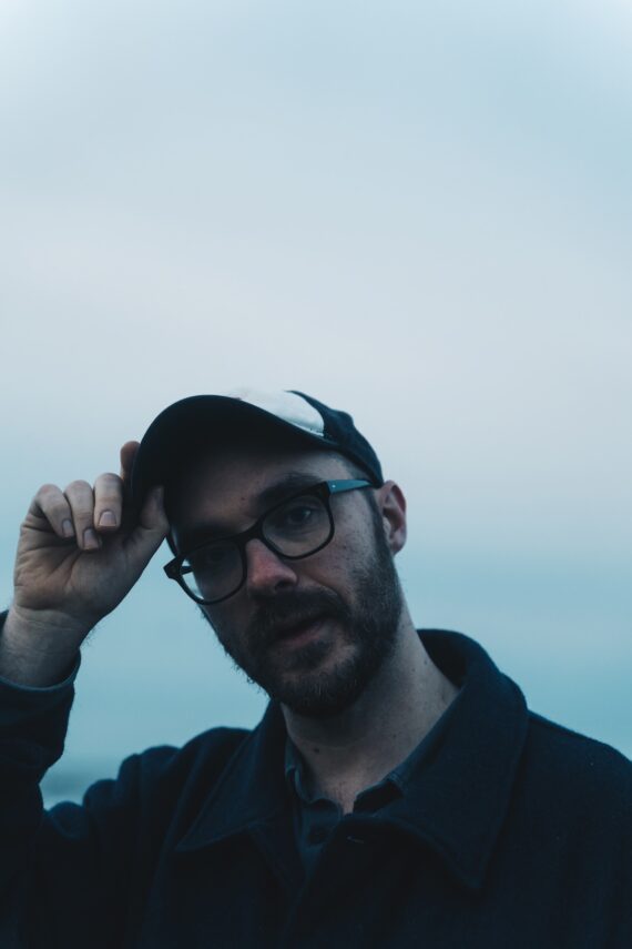 Track-by-Track: Richard Walters Soars on ‘Murmurate,’ a Record of ...