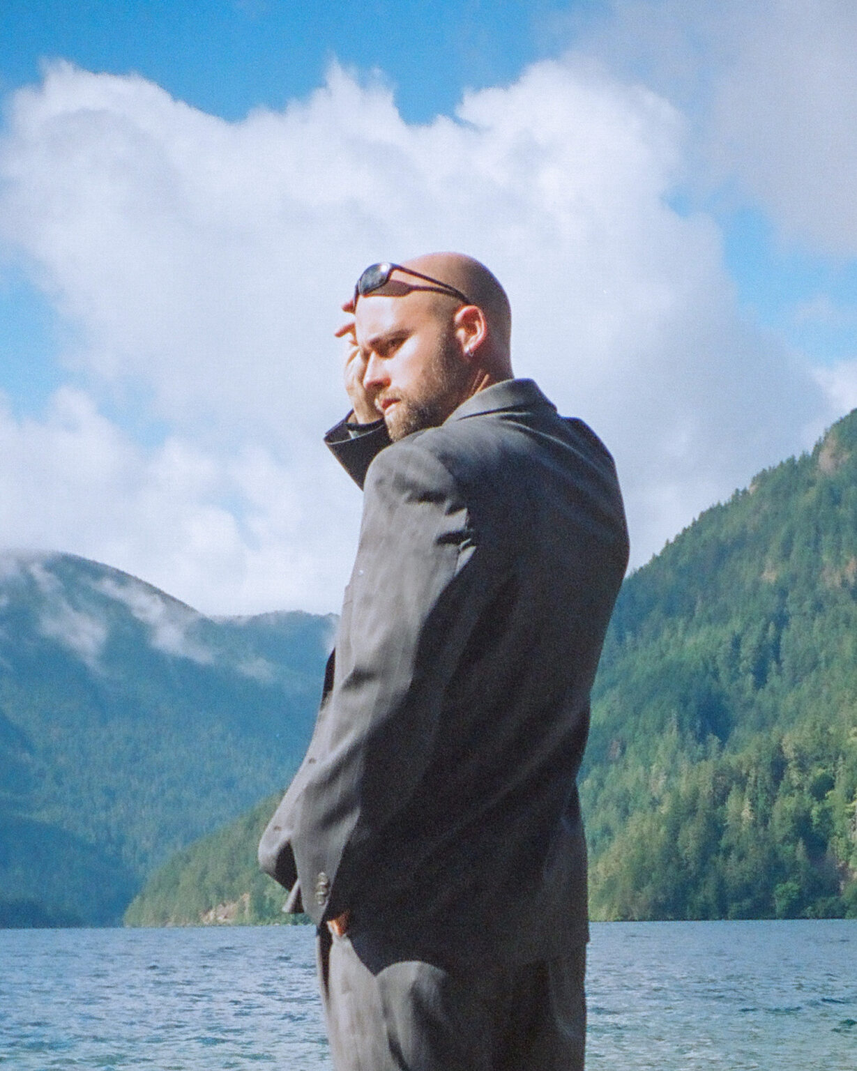 Interview: Haux Finds His Own "Carte Blanche" in an Embrace of Ethereal ...