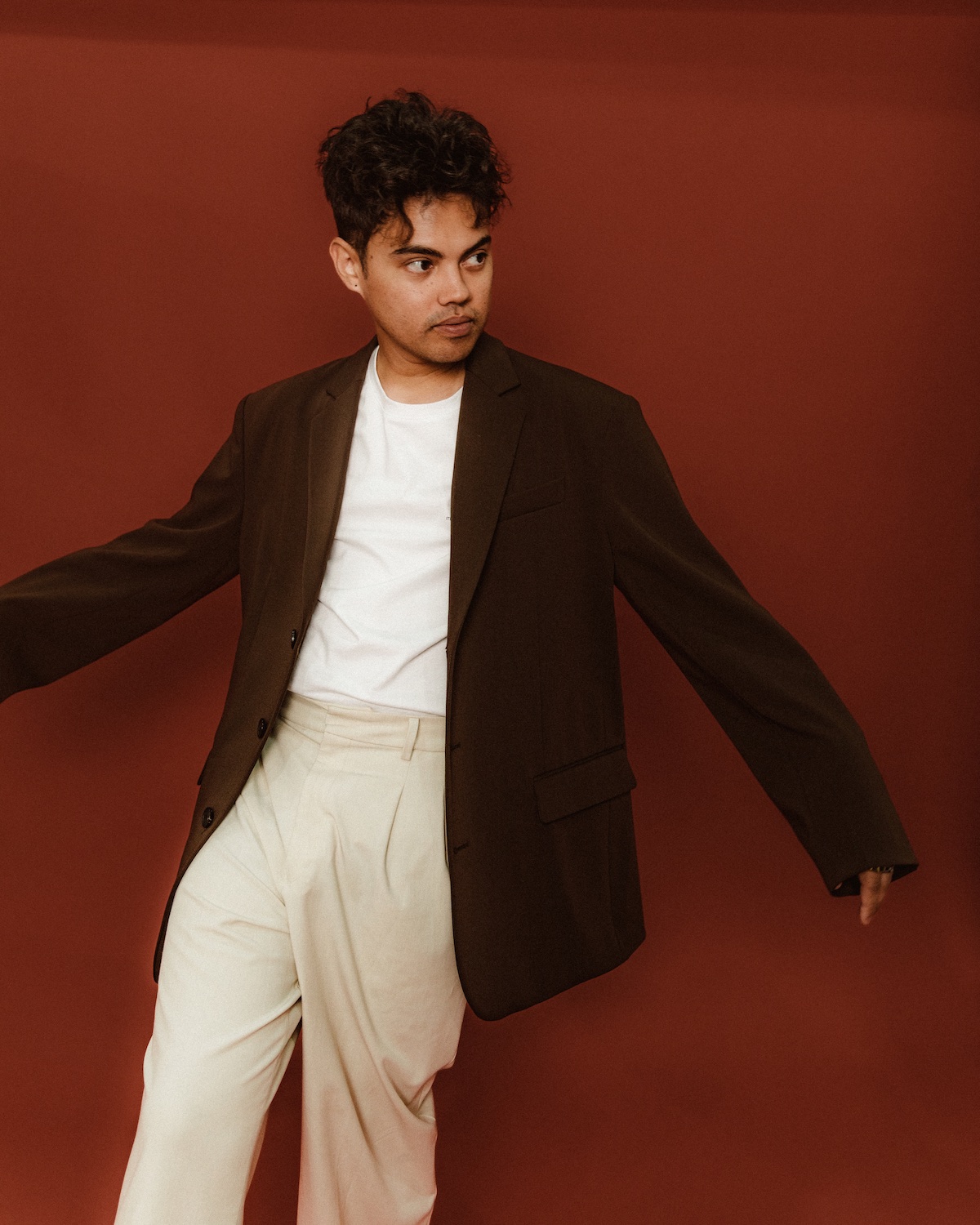 Tim Atlas Dives Headfirst into the Night With ‘Le Soir’ EP, a Cinematic ...