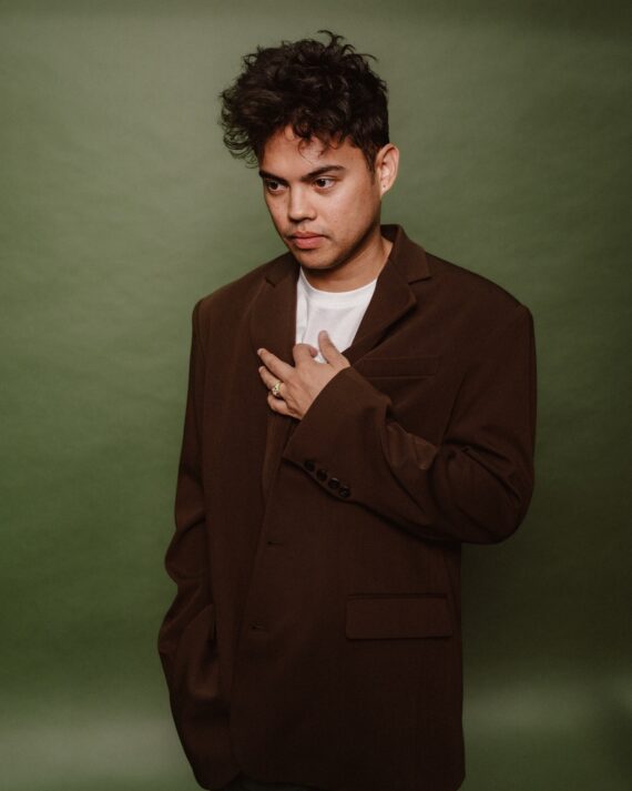 Tim Atlas Falls for the Seasonal Crush in Daydreamy & Hazy "The ...