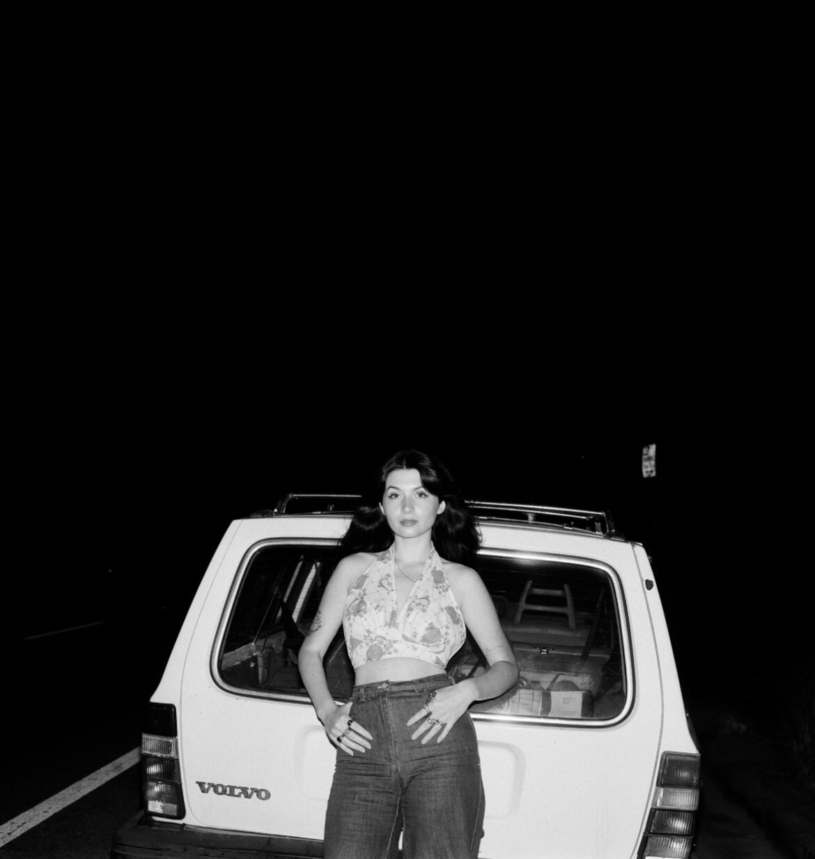 Interview With Willow Avalon: "I still feel like a stranger to my ...