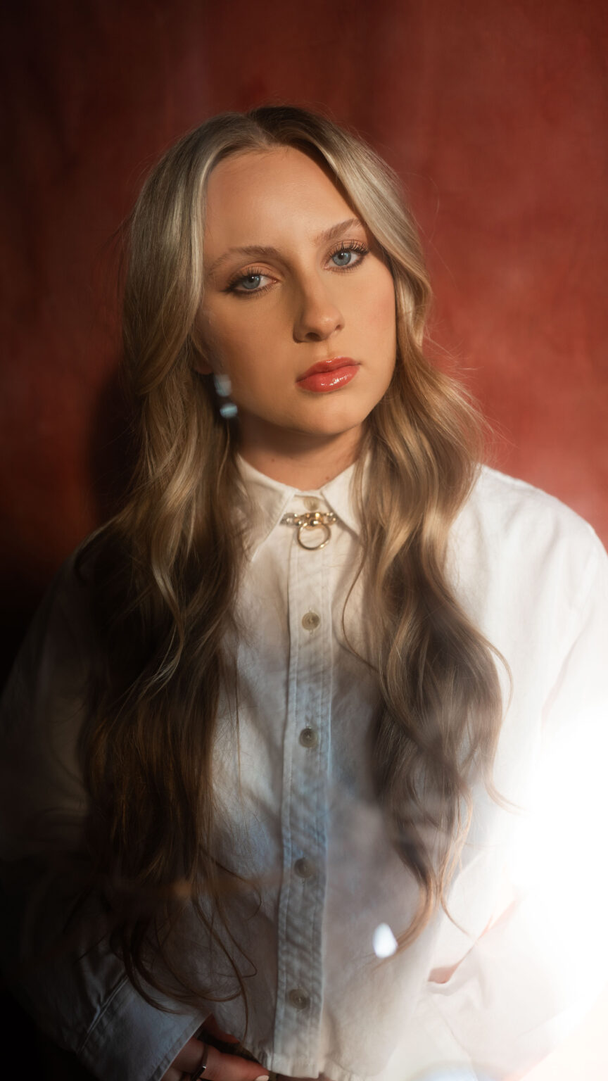 Interview: Ashley Kutcher's Debut Album 'House on the Water' Is a ...