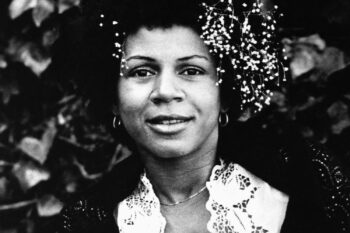 The Transcendent "Les Fleurs" Is Minnie Riperton's Hidden Gem - Atwood ...
