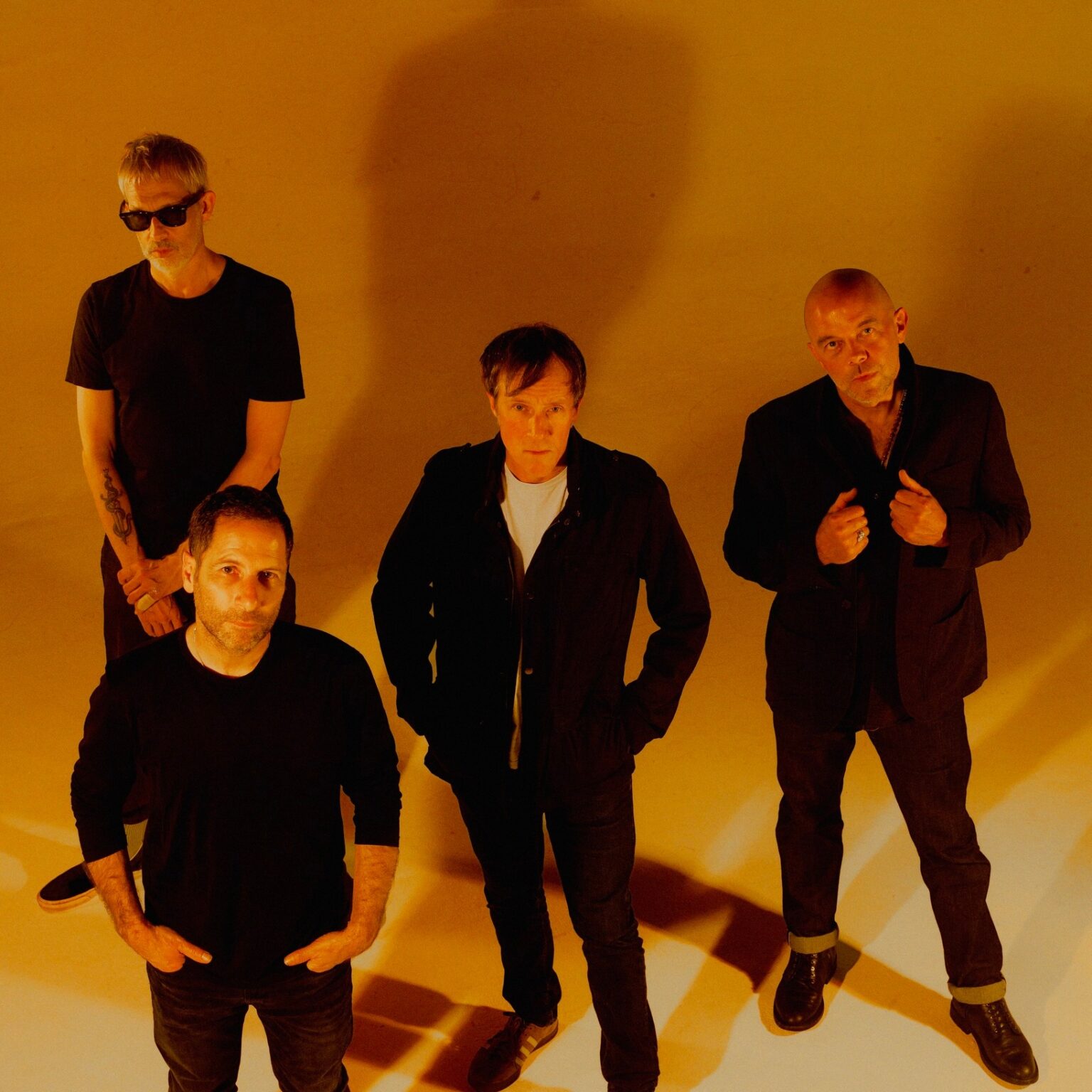 Shoegaze Legends Ride Find New Light in the Everyday Haze With “Peace ...