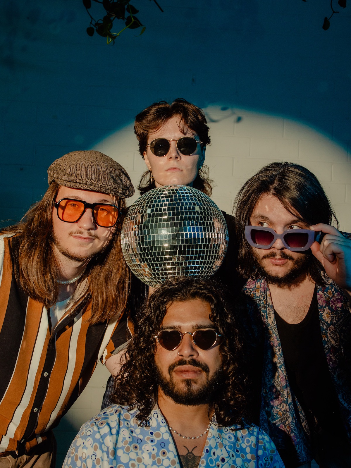 Premiere: Sophian’s Mesmerizing “Dance With Me” Encourages the Ideality ...