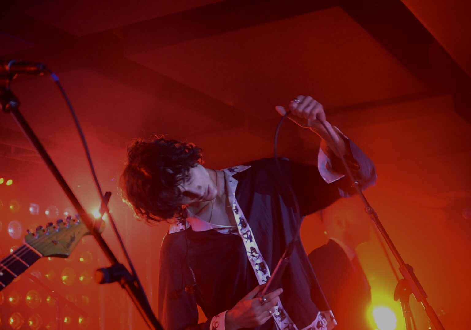 sombr Brings His Indie Rock Sound Home to Brooklyn’s Baby’s All Right ...