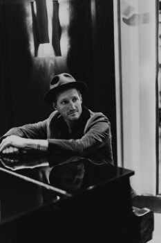 Interview: The Lumineers’ Jeremiah Fraites on the Intimacy of Piano ...