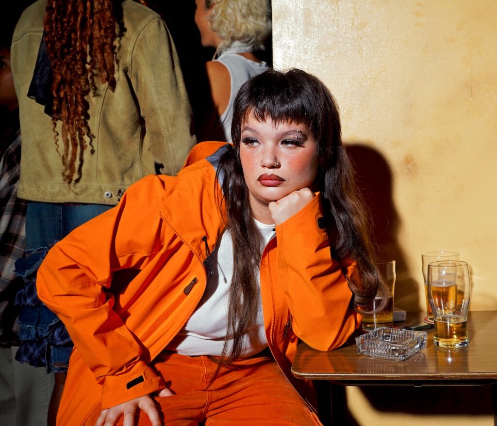 Upcoming100-English singer/songwriter Lola Young enters a bold new era ...
