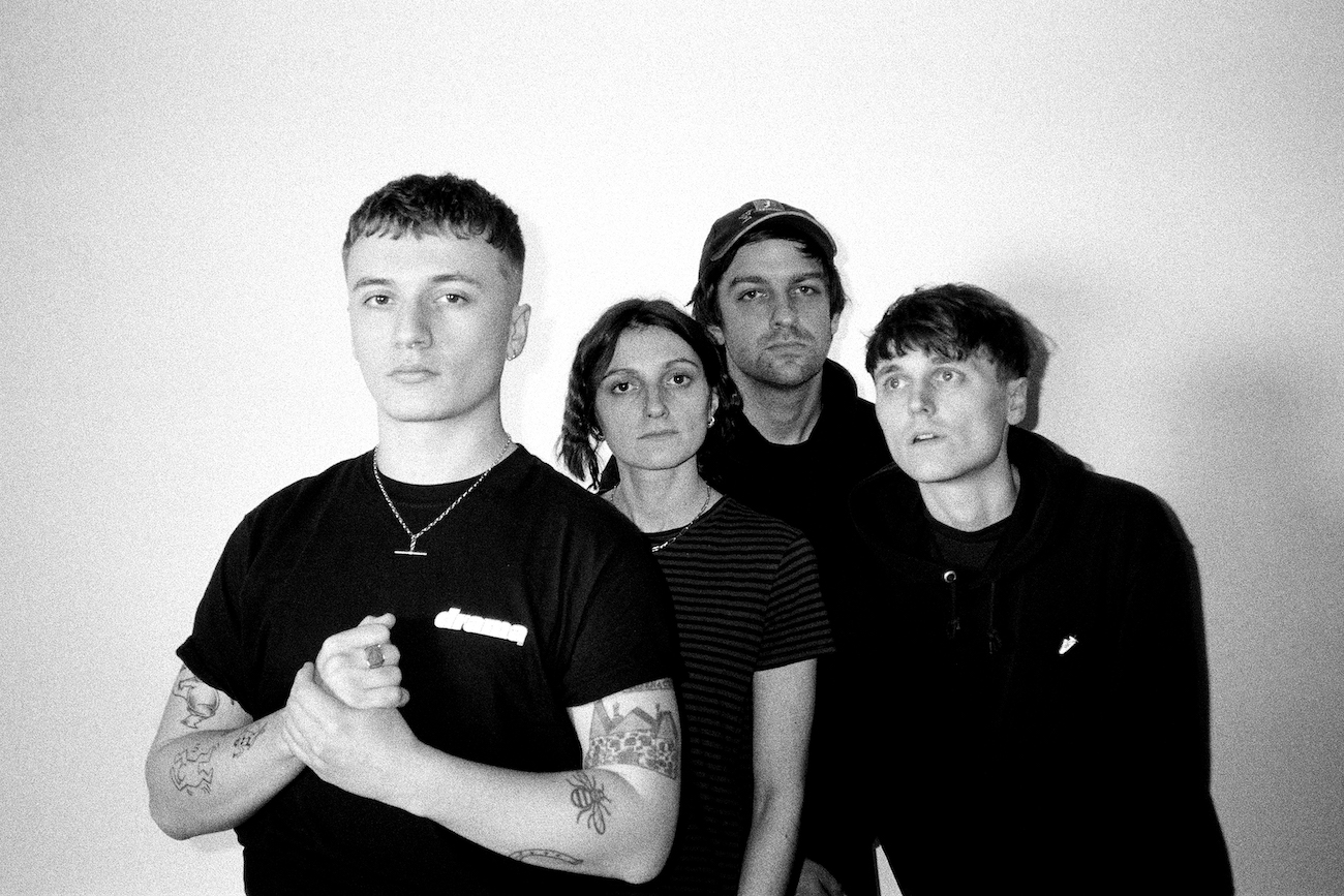 Feature: London’s Talk Show Unpack Debut LP ‘Effigy,’ a Darkly Alluring ...