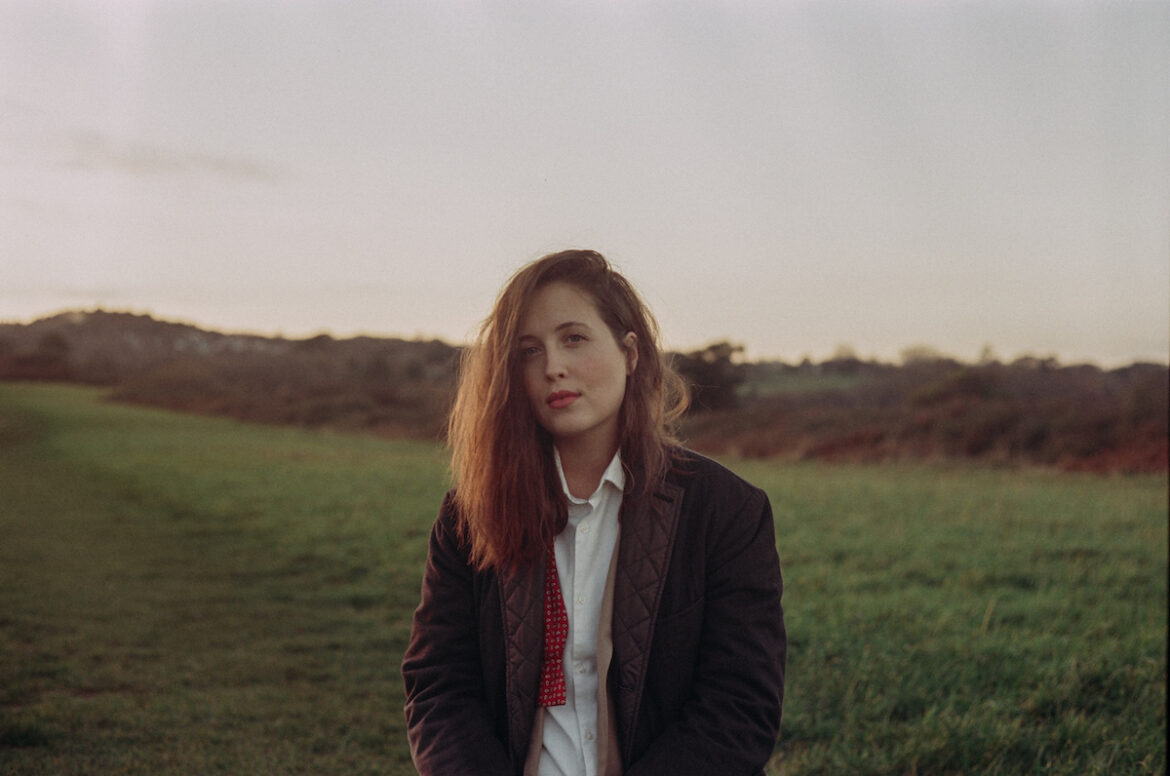 Feature: Alice Merton Leans into Change on 'Heron,' a Radiant Record of ...