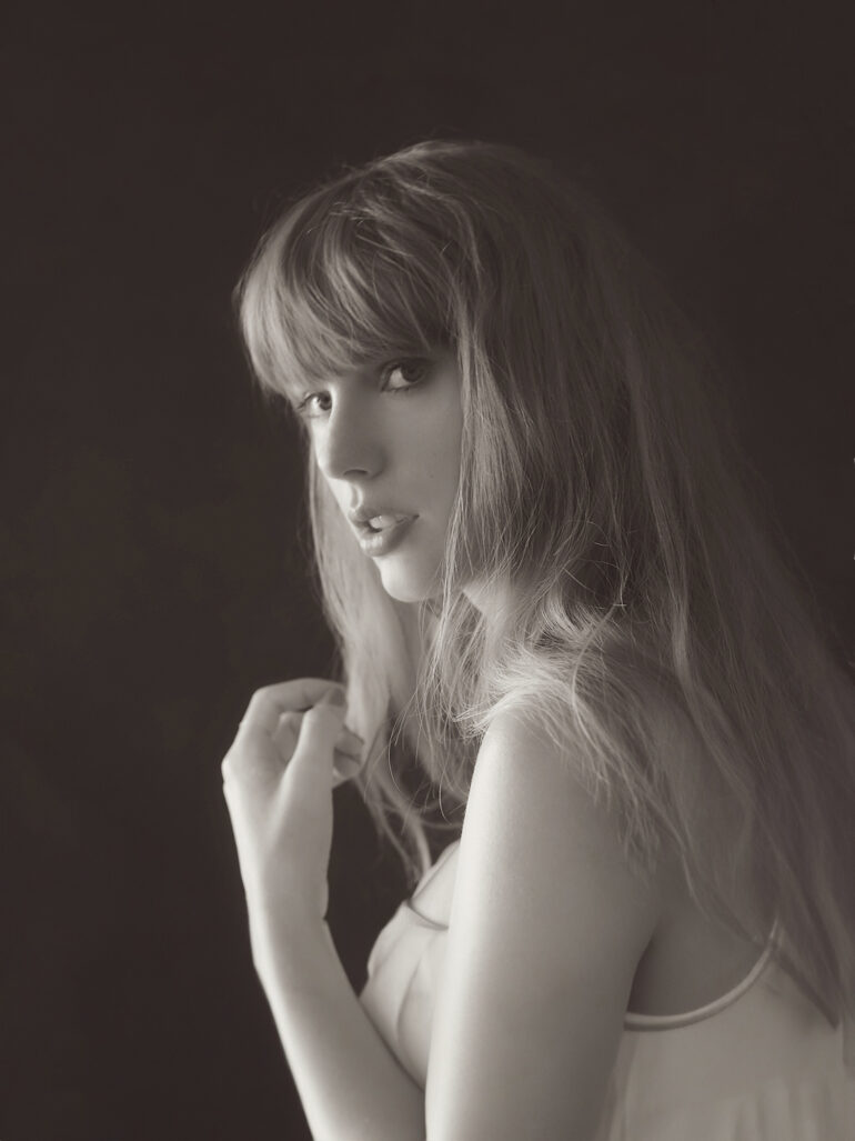 Roundtable: A Review of Taylor Swift's 'The Tortured Poets Department ...