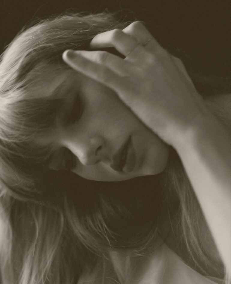Roundtable: A Review of Taylor Swift's 'The Tortured Poets Department ...