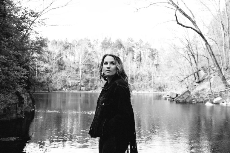 Girl Boss Caitlyn Smith Goes It Alone With “Static” - Atwood Magazine