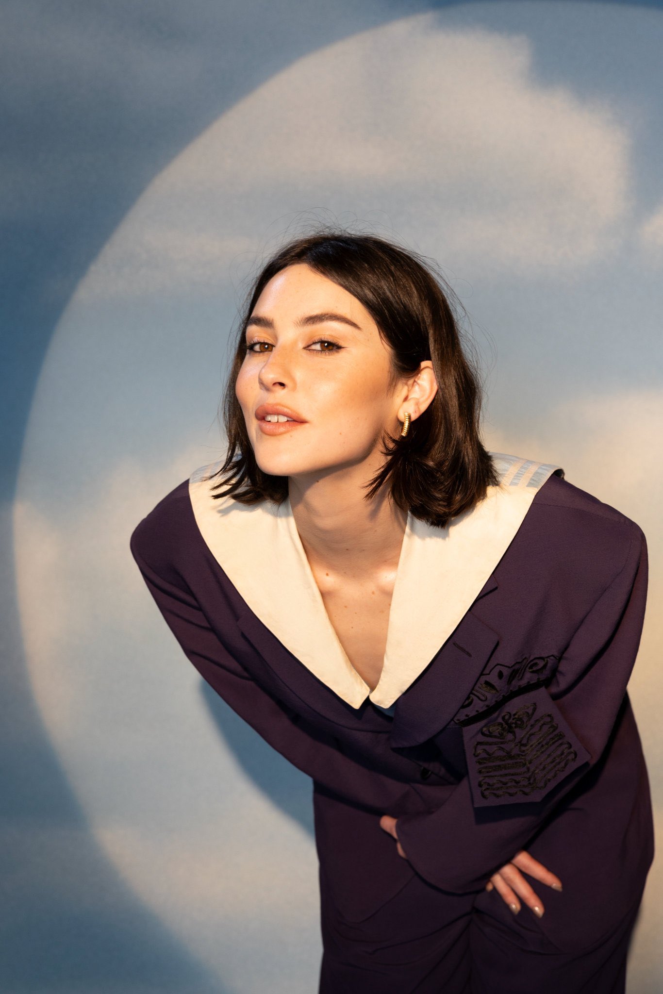 Gracie Abrams Dives Headfirst into Love on Her New Single “Risk” - Atwood Magazine