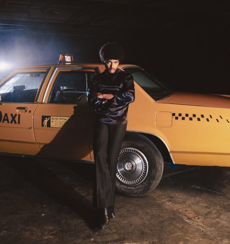 NYC Comes to Life in Isaac Dunbar's 'Beep Beep Repeat,' a Record of ...