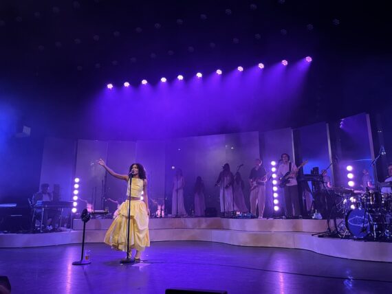 Radiant, Glowing, and Infectiously Fun: Olivia Dean Live at the Eventim ...