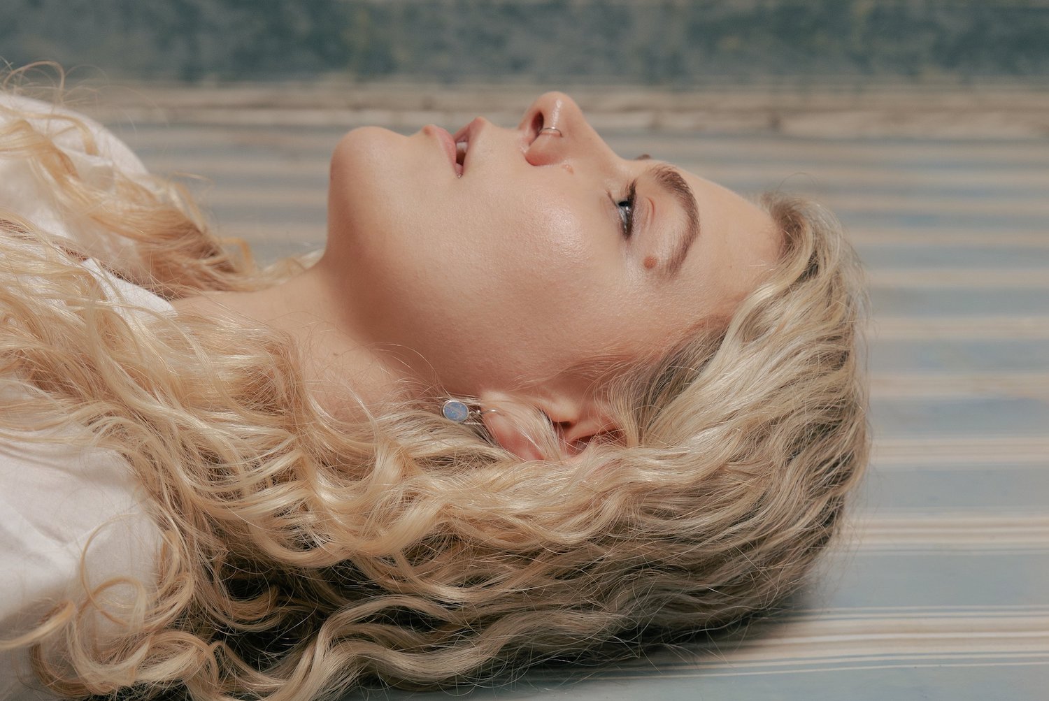 Feature: Victoria Victoria Hurts So Good in 'Sweetest Ache,' an Album ...