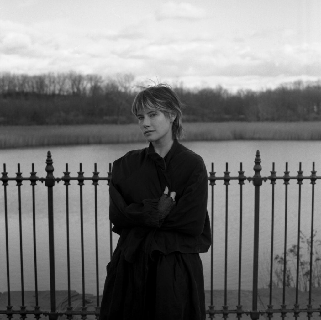 Feature: Brooklyn's h. pruz Bares Their Soul in Debut 'No Glory,' an ...