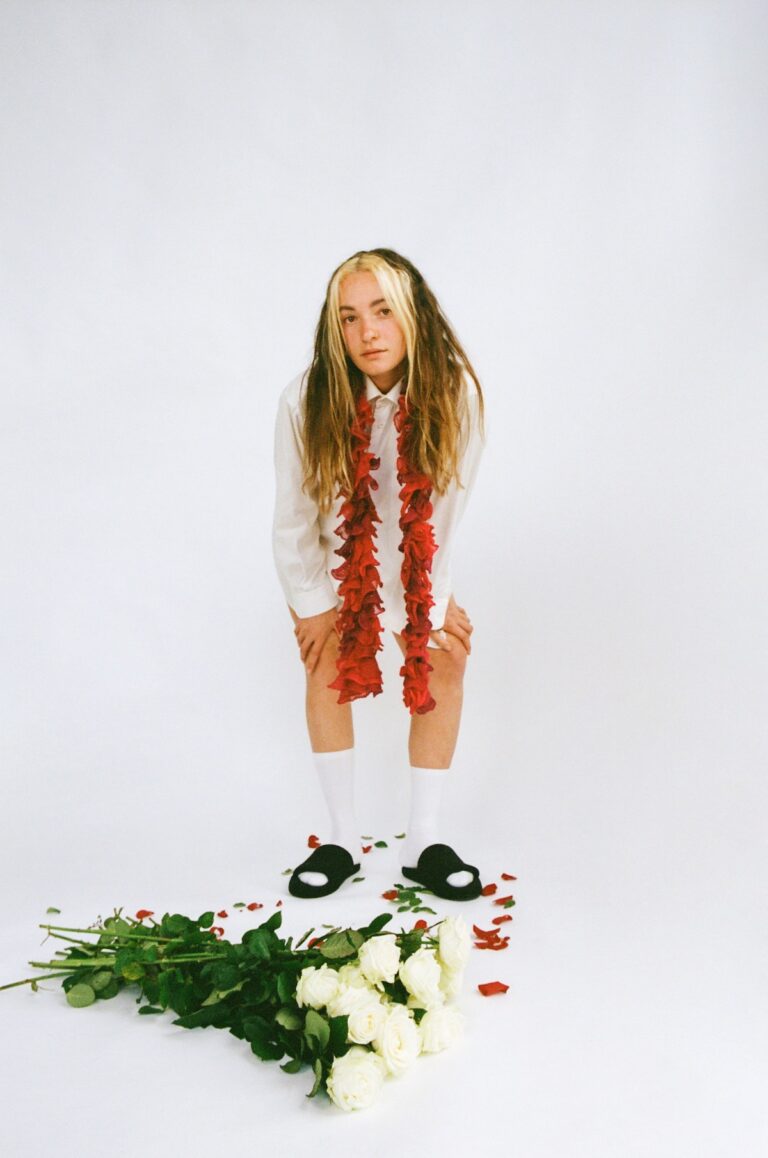 Feature: néomí’s Breathtaking Debut Album 'somebody's daughter' Shines ...