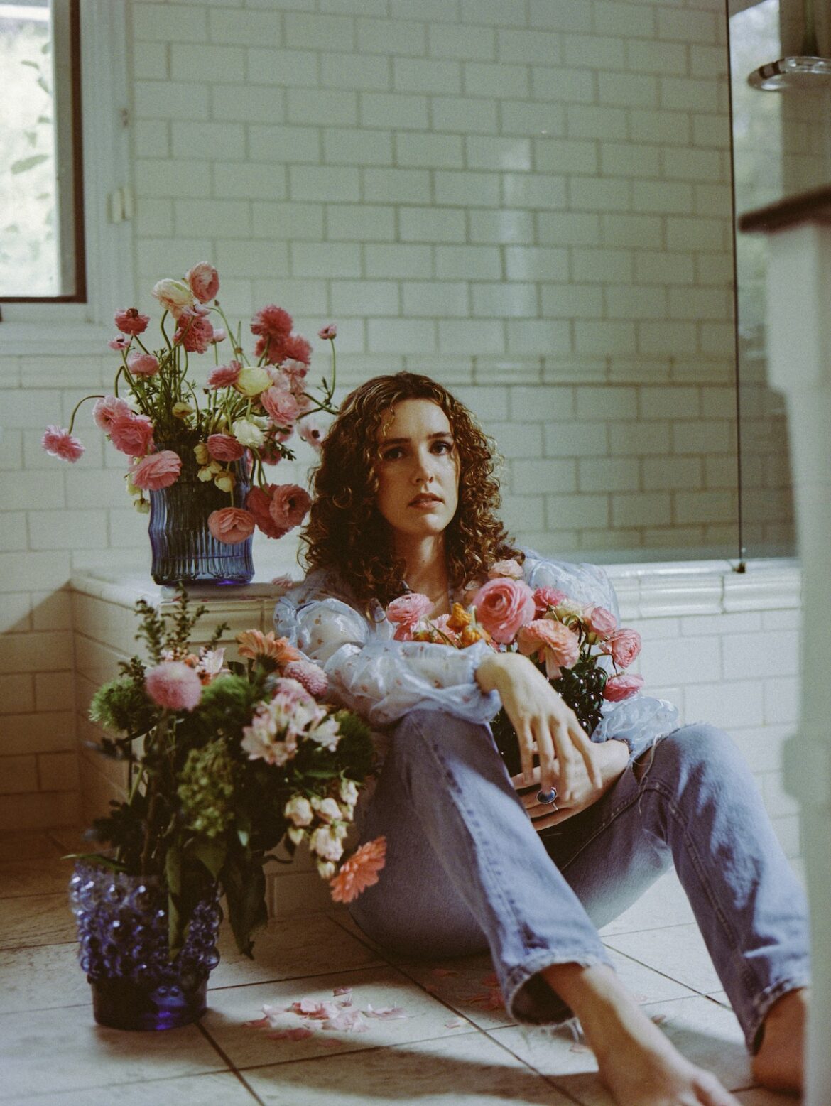 Interview: Julia Logan Embraces Her Restless Heart in "Mirrors," a Song of Struggle & Hope ...