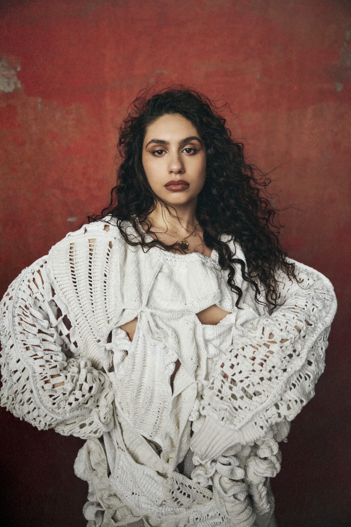 Interview: Alessia Cara on ‘Love & Hyperbole,’ Feeling Big Feelings ...