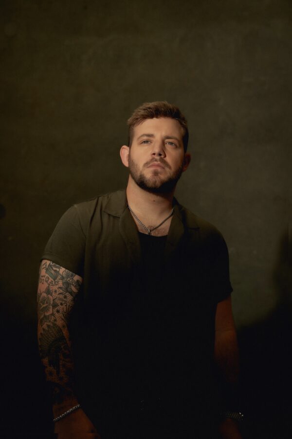 Interview: Country Singer Kameron Marlowe Follows the Muse on ’Sad ...