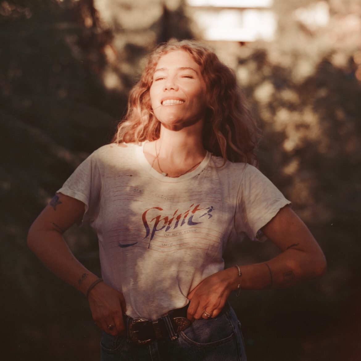 Interview: Your Smith Returns with a ‘De-Invention’ on Her Own Terms ...