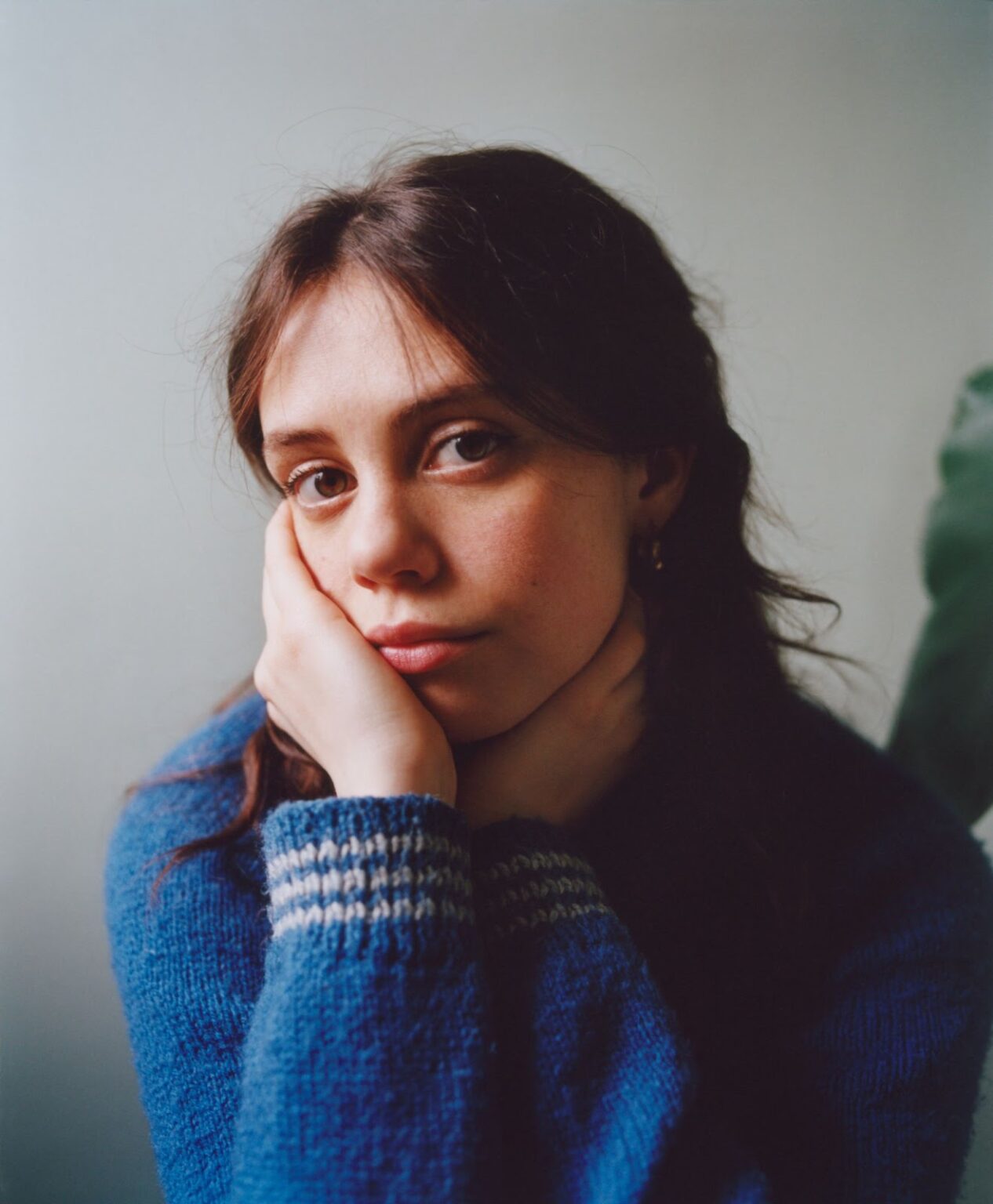 Interview: Matilda Mann Steps into Herself on Debut Album ‘Roxwell,’ a ...