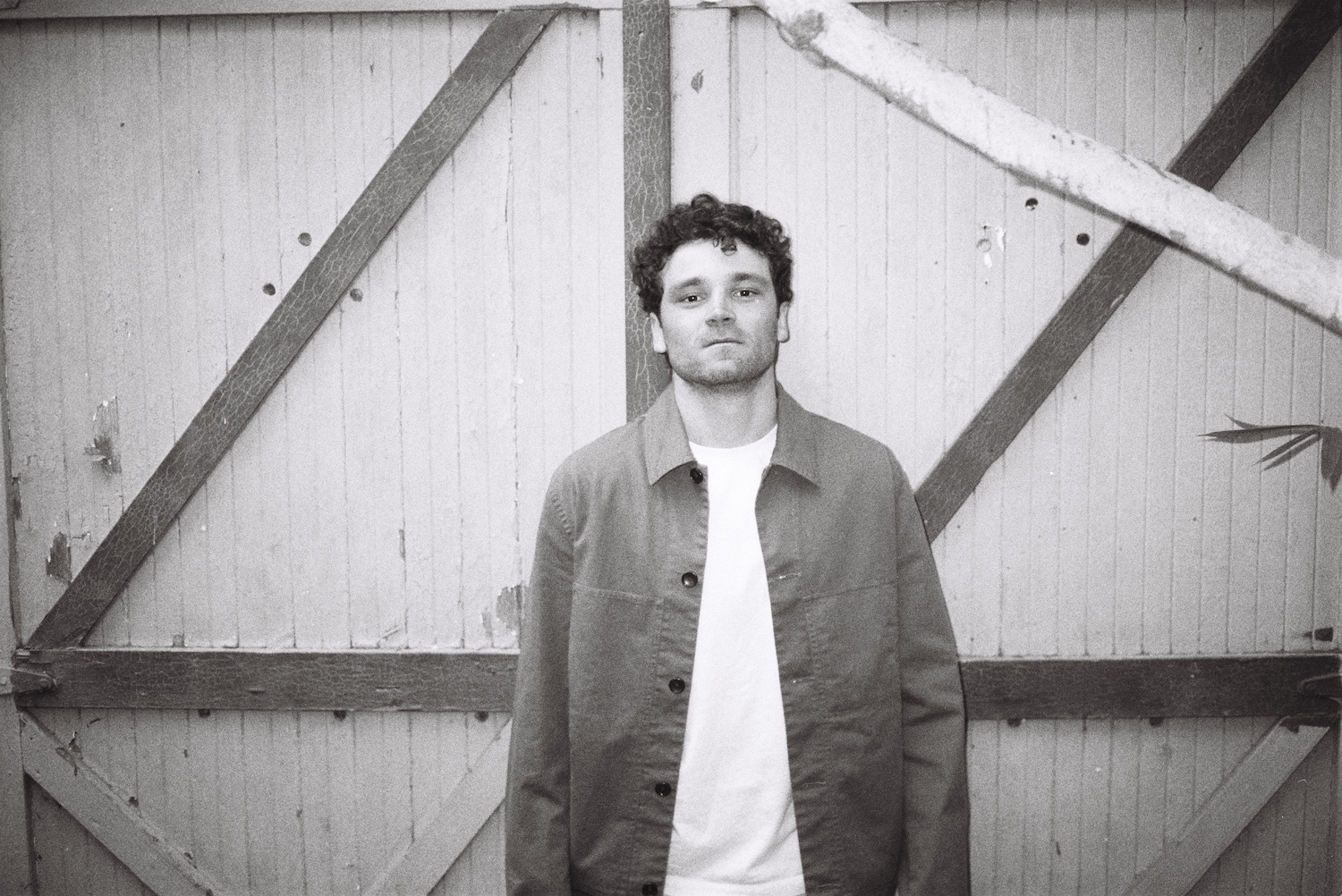 Jeffers Insley Shines Through the Intimate Raw Soundscapes of “Honey ...