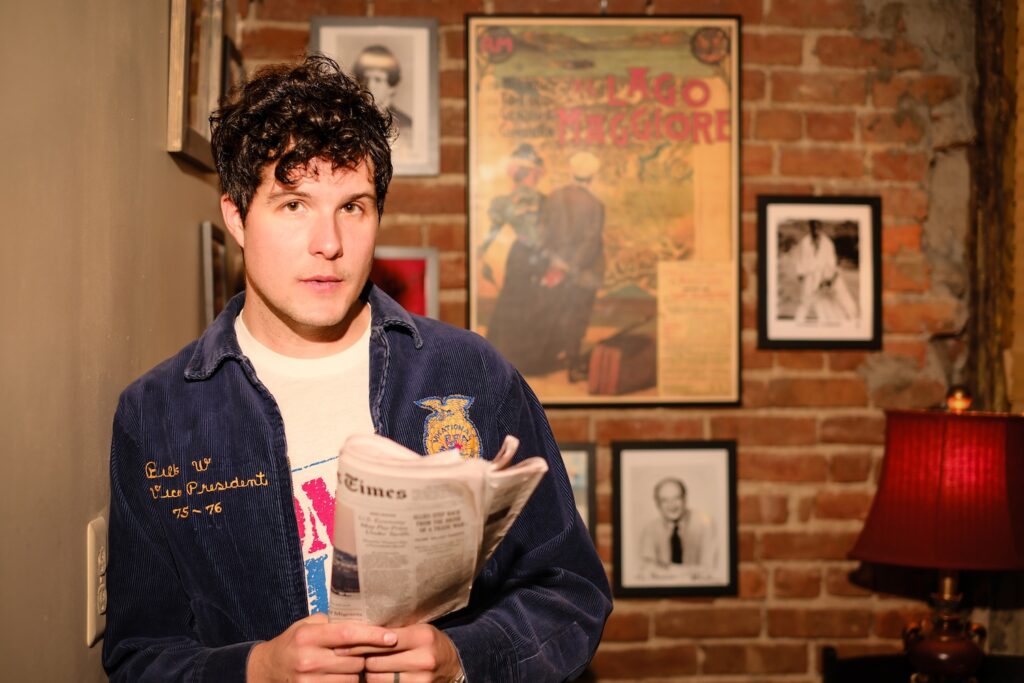 Brian Dunne Digs into the American Dream of a ‘Good Life’ in “Clams ...