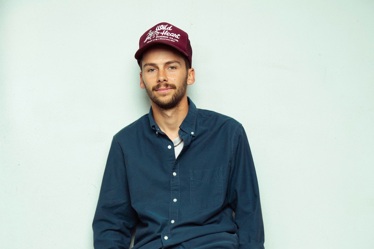 Premiere: Jackson Scribner Finds Midnight Solace in “Mr. Moon,” a ...