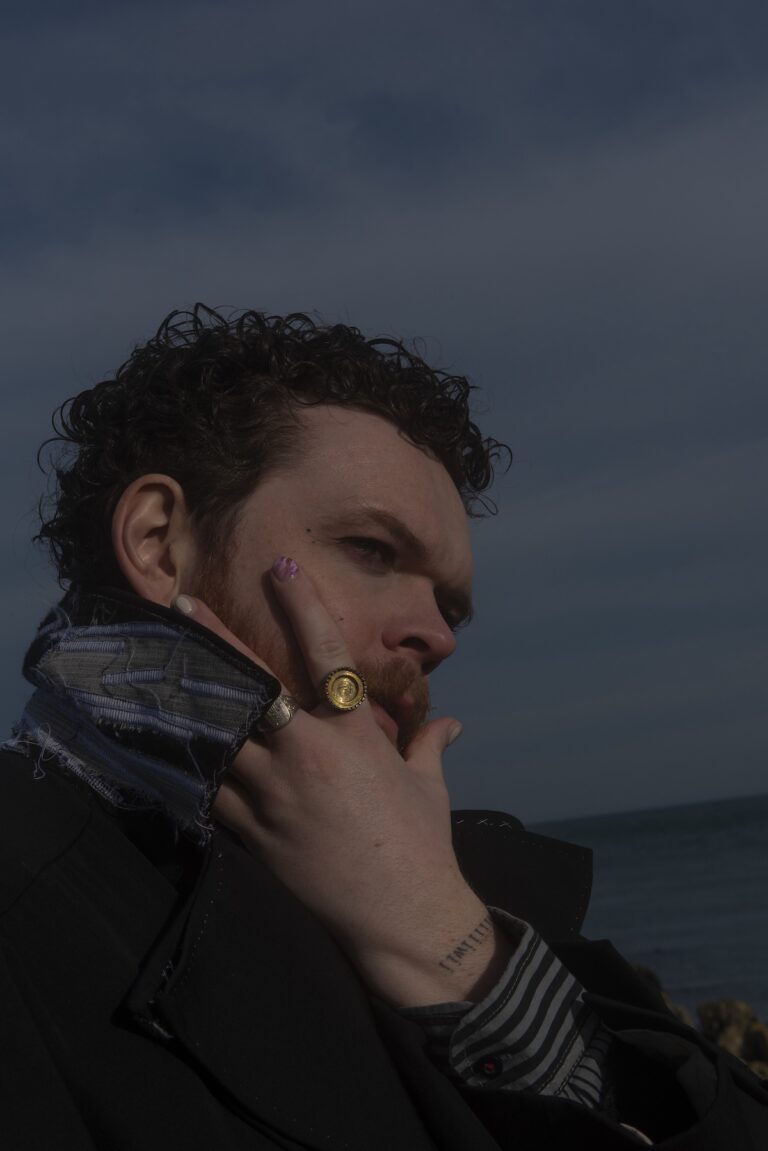 “There Are Red Flags All Over the Place”: Jack Garratt’s Big Risks Pay Off on ‘Pillars,’ an ...