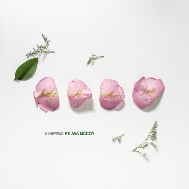 Sarah Katherine Lawless Celebrates Late Summer in “Make it Make Sense ...