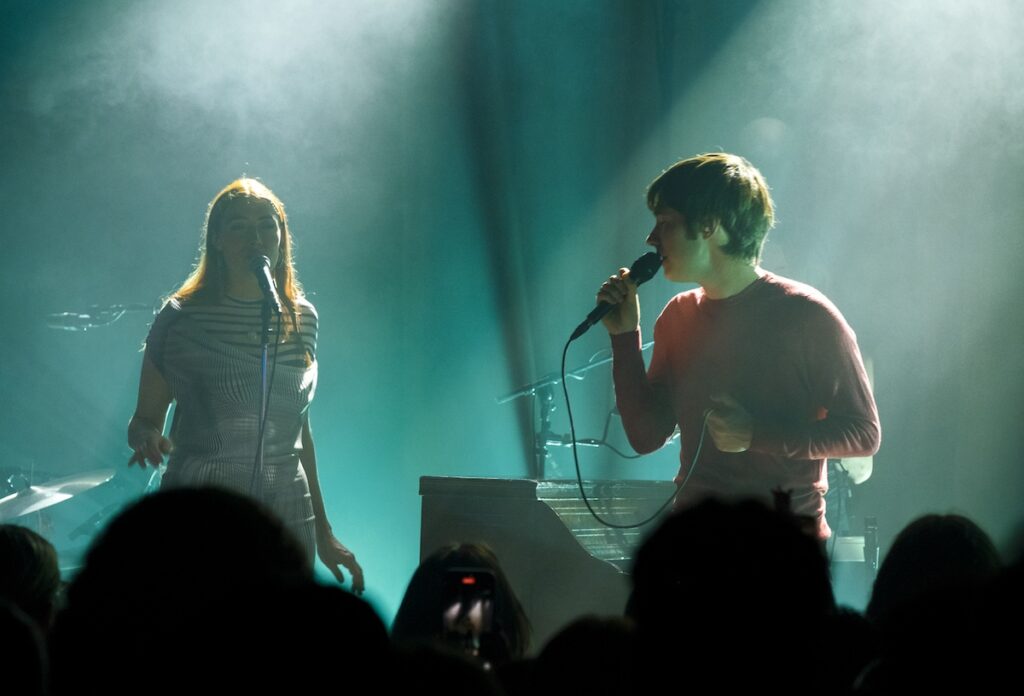 Live Review: Cornelia Murr Finds Chemistry, Confidence & Communion at ...