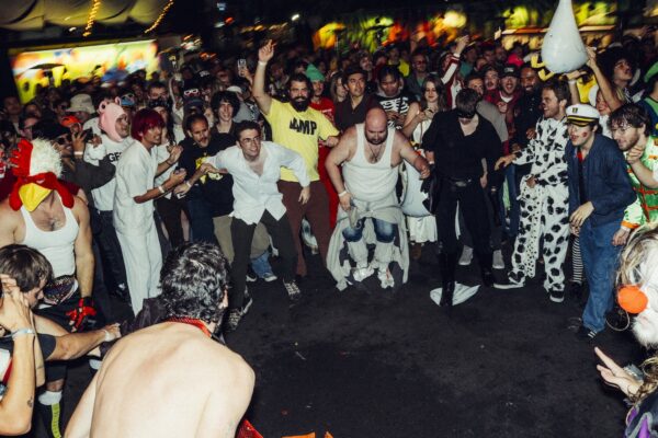 'Geese-O-Ween' Review: Geese Reaffirm Their Status as the Hottest ...