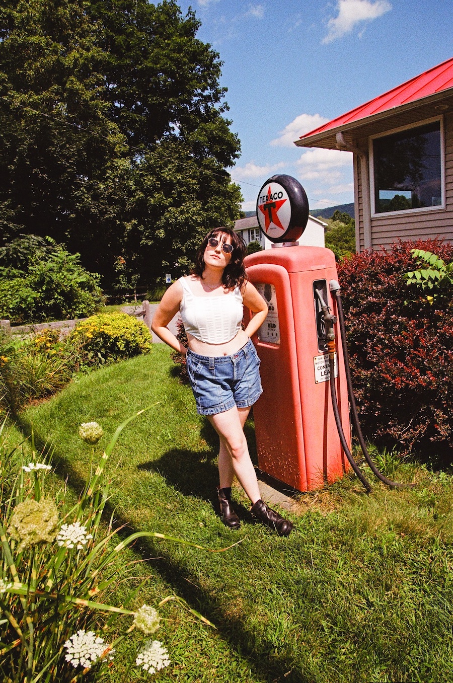 "Earnest, Nostalgic, & Colorful": Inside Maisyn's Intimate & Catchy ...